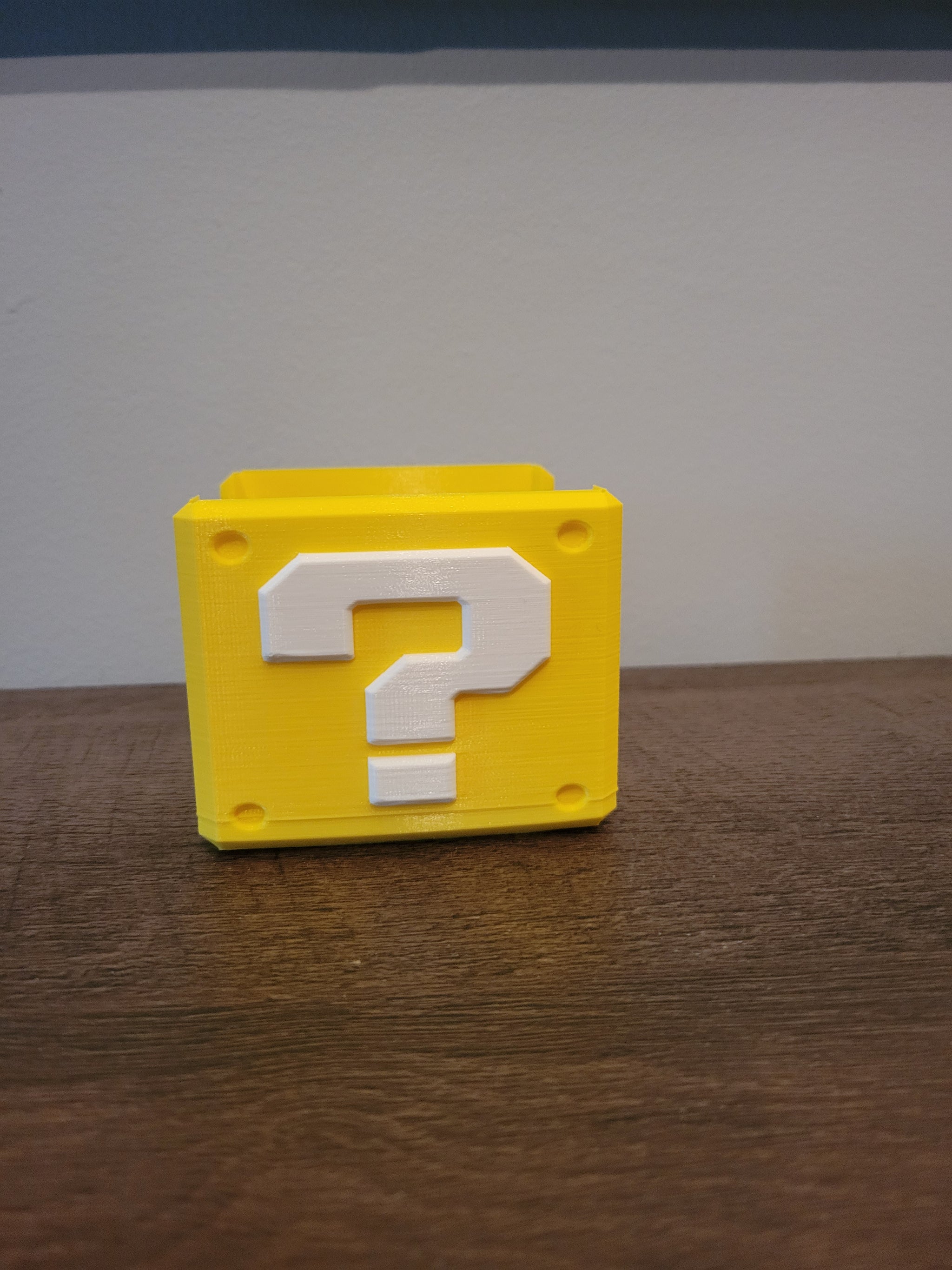 Super Mario Question Block Post It Note Holder – 3D Print New York